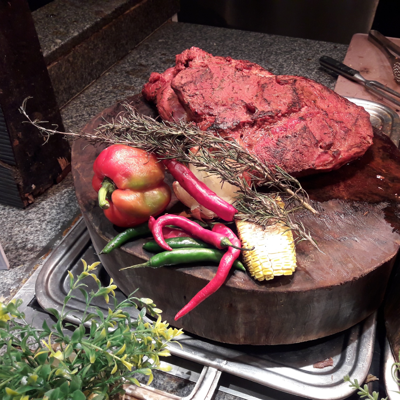 Vikings: The Largest Buffet Restaurant in the Philippines - Iloilo ...